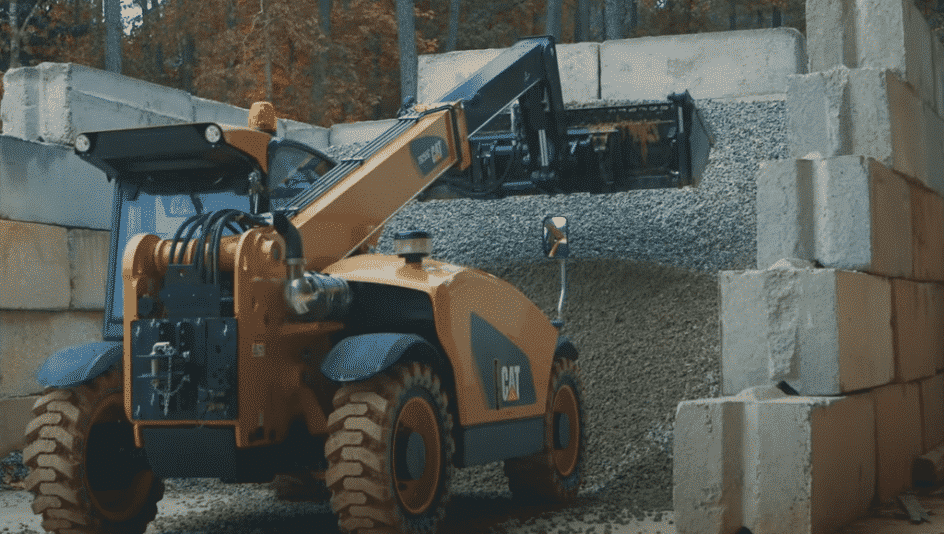 4 Most Common Problems With Caterpillar Telehandler - Farmer Grows