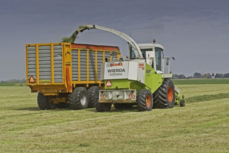 2 Most Common Claas Chopper Problems Troubleshooting - Farmer Grows